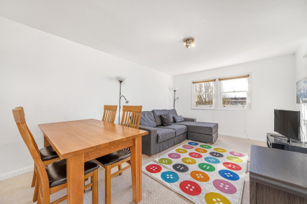 Flat for sale on Trinity Rise, SW2, Ref 32252393 | Keating Estates