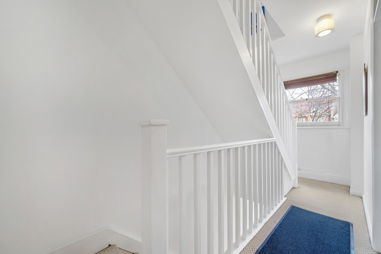 Flat for sale on Trinity Rise, SW2, Ref 32252393 | Keating Estates