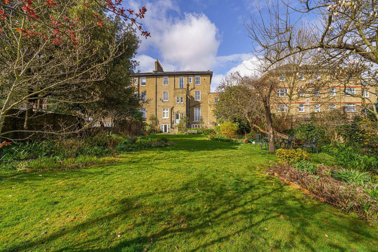 Flat for sale on Trinity Rise, SW2, Ref 32252393 | Keating Estates