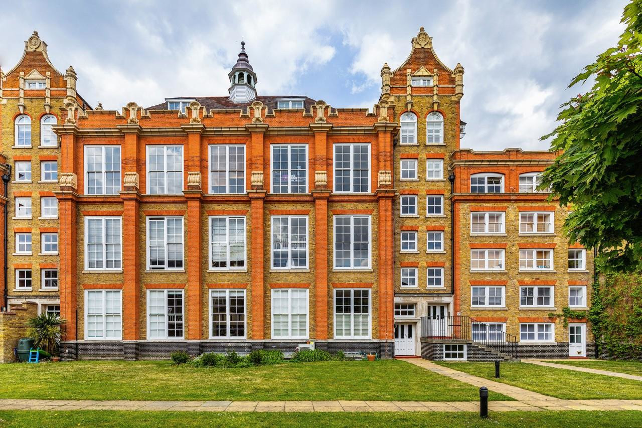 Flat for sale on Alpha House, Santley Street, SW4, Ref 29092499 ...